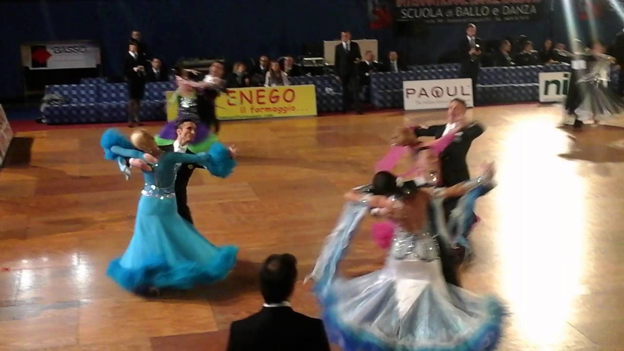 Bassano Open 2016 WDSF Sen. 2 Standard Barbara Pini e Alberto Belometti ...