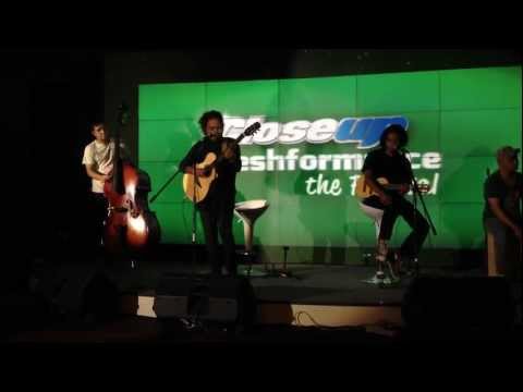 'Seruan Cinta' - Payung Teduh