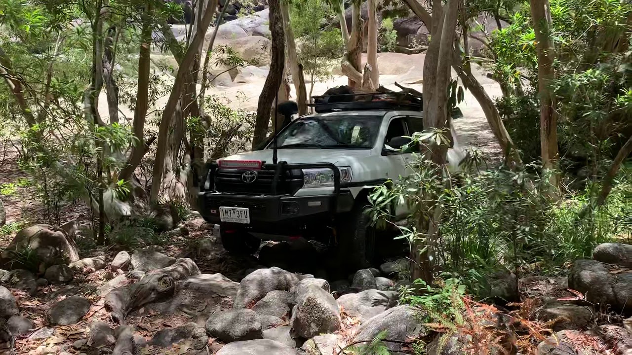 Toyota LC200 in Crawl Control On Rock - YouTube
