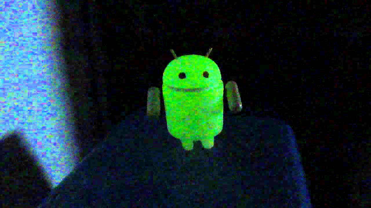 Boneco do Android que brilha no escuro - YouTube