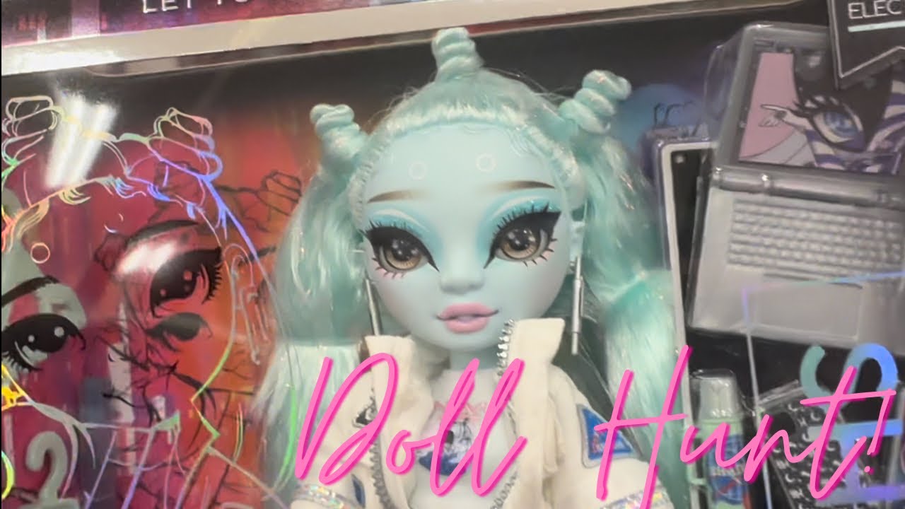 Toy Hunting! - -Shadow High Series 2, Monster High Creepover, and ...