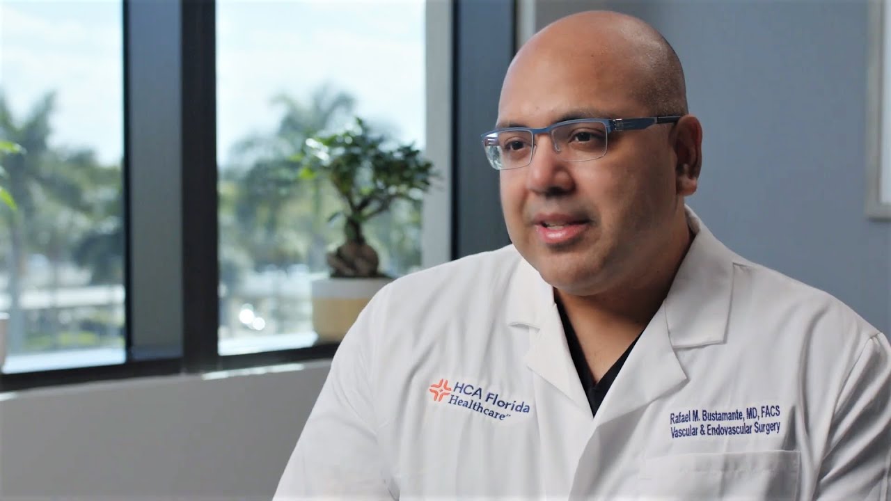Meet a vascular surgeon in South Florida: Dr. Rafael Bustamante - YouTube