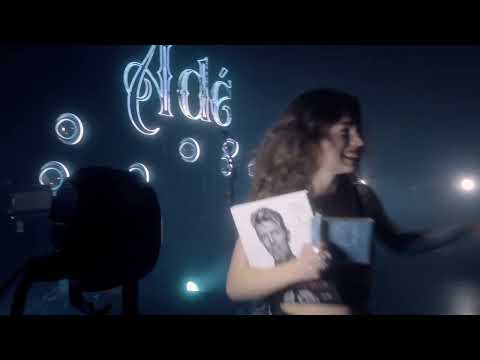 Adé - Tout Savoir (Live Vidéo)