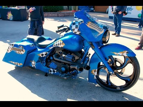 Harley Davidson blue custom road motorcycles - YouTube