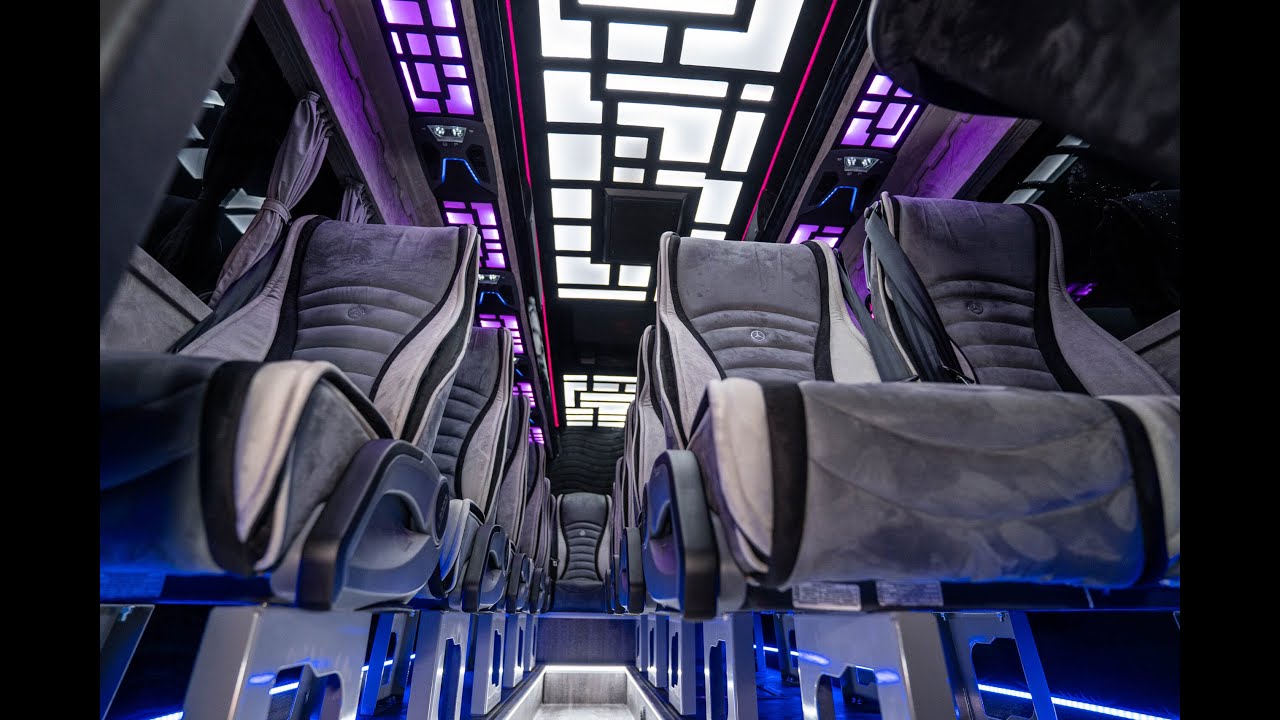 Microbuz Mercedes Benz Sprinter 19+1+1 - YouTube