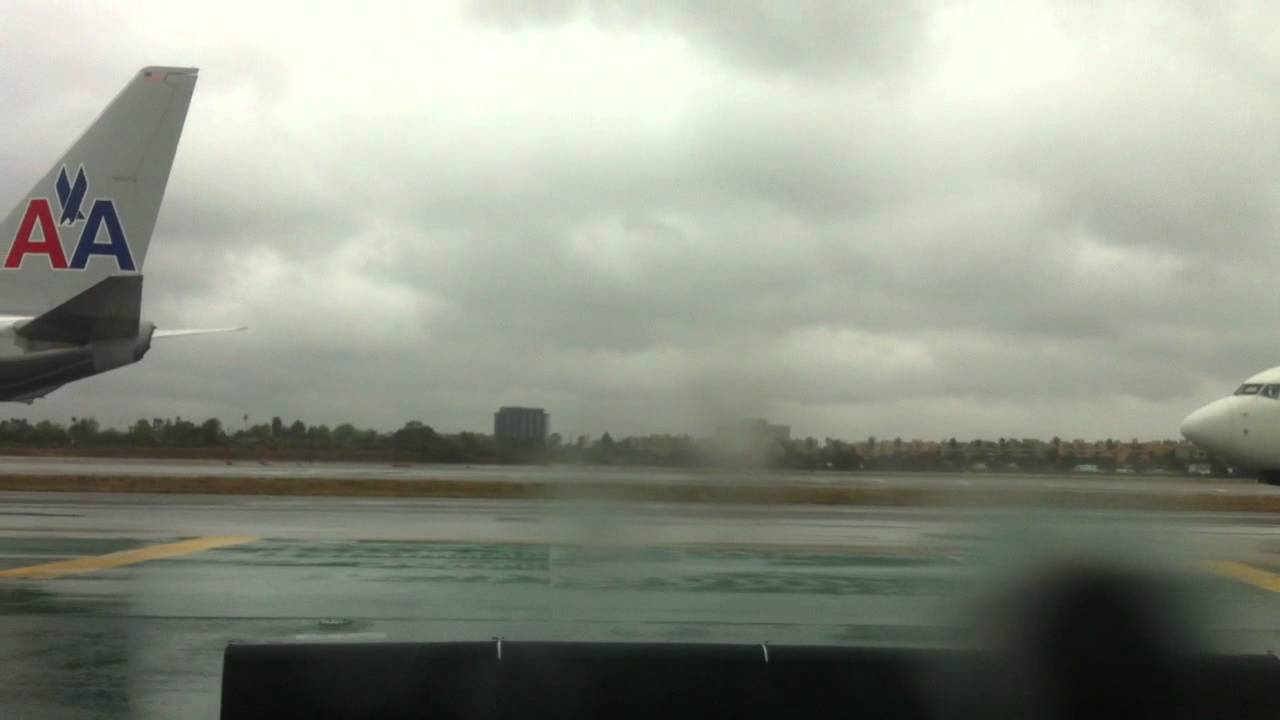 LAX Bus from Gate 138 to Remote Gates West for CX885 - YouTube