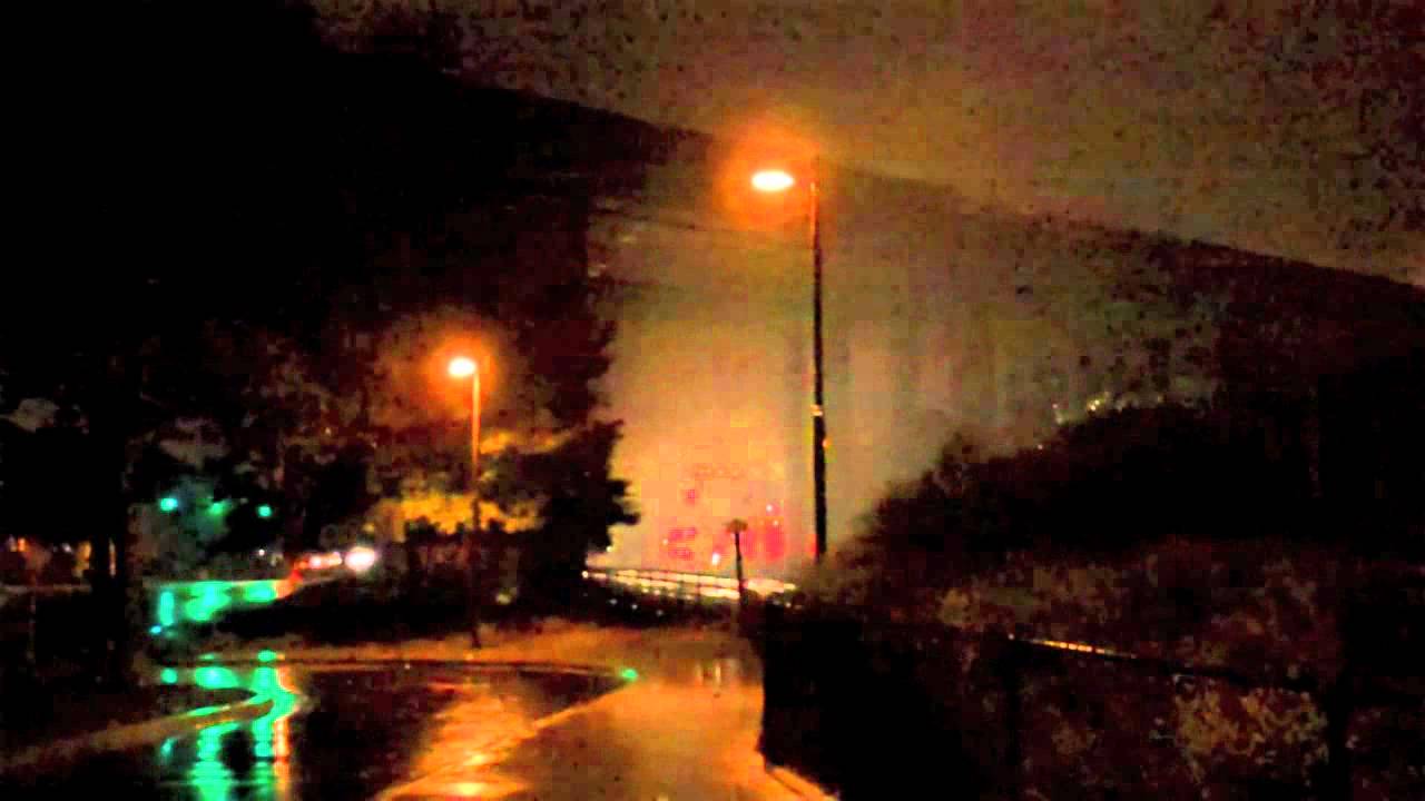 Coaster F40PH #2102 leads Train #665 into Sorrento Valley, 10/5/11 ...