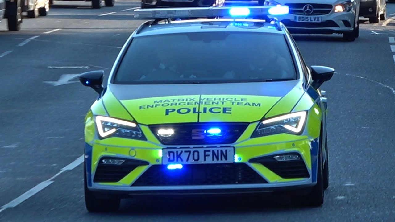 Merseyside Police - Seat Leon Cupra 300 MVET Responding - YouTube