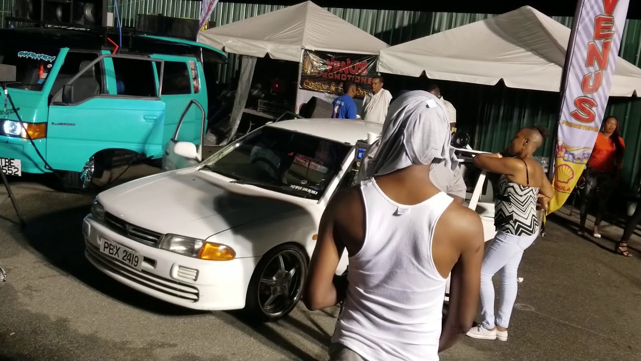 Car show Sound clash kg vs Ghostbusters - YouTube