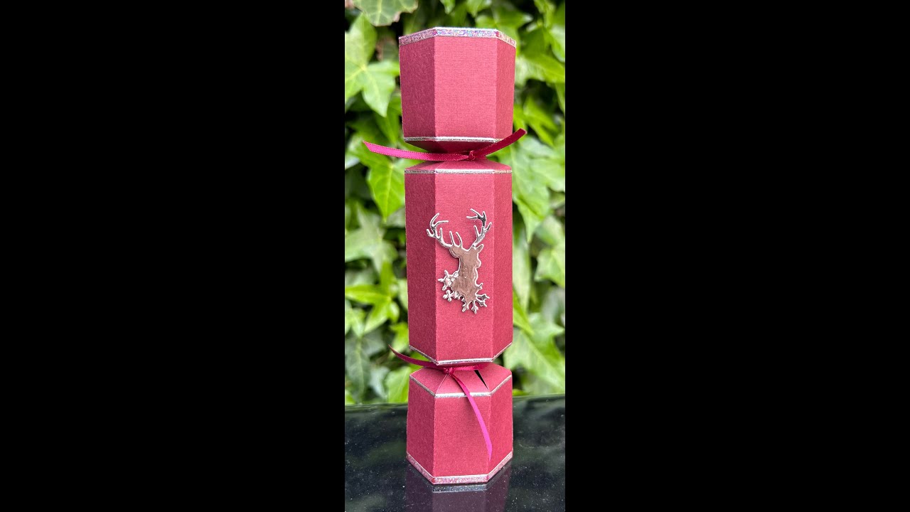 JND407 Mini Hexagon Cracker - YouTube