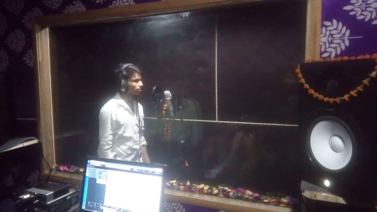 Singer rahul kashyap ka live recoding vmn - YouTube