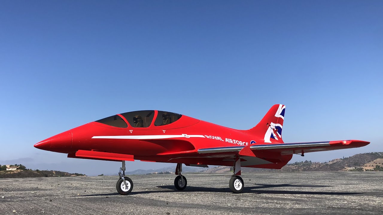 BAE Hawk (Avanti 80mm) - YouTube