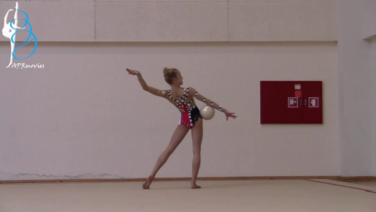 Dinora Bondar - SFUAP - Bola (Ball) - Junior Elite - Controle Março ...