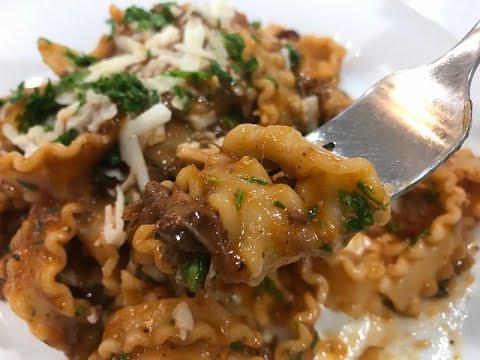 Instant Pot Beef Short Rib Ragu with mafaldine pasta - YouTube