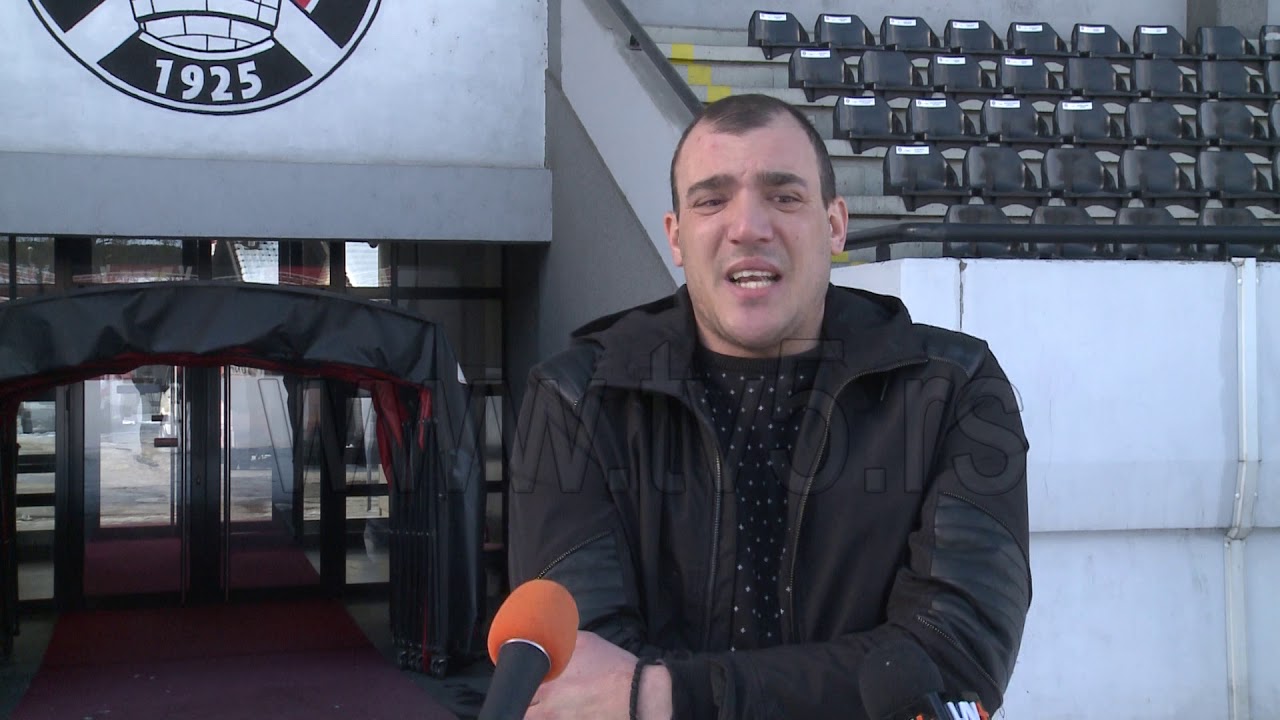 TV5 - Ivan Petrović i Veljko Simić o stanju u FK "Sloboda" - YouTube