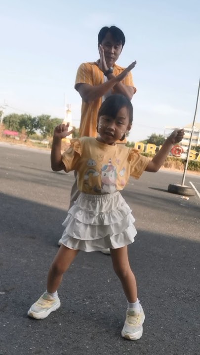 ปิดตำนาน จือบ่ Funny Dance Shorts เต้นกับshorts เต้น จื่อบ่ Youtube