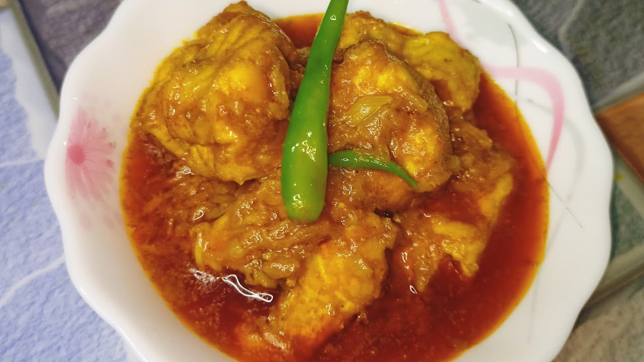 মাংসের স্বাদকে হার মানাবে বড় বাইম মাছে কষা ভুনা | Baim Macher Kosha ...