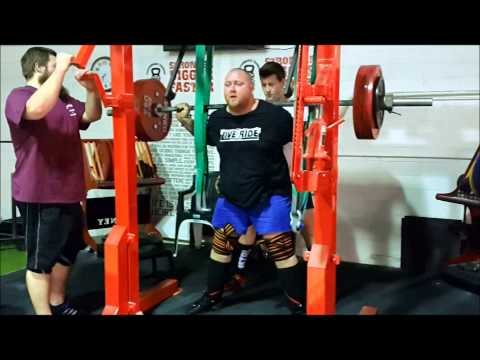 PTC Sydney - Andrew Squats 250x3 @8rpe