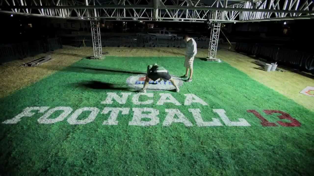 NCAA FOOTBALL 13 RG3 Media Day at Baylor Video - YouTube