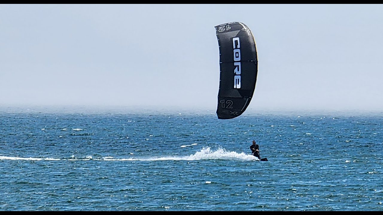 +28 mile kite session - YouTube