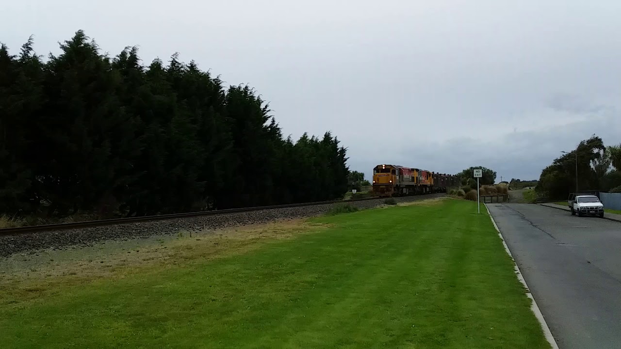 Coal Train Video 58 - YouTube