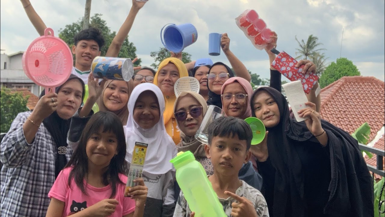 Happy new year all tuker kado with family🩶🎊 - YouTube