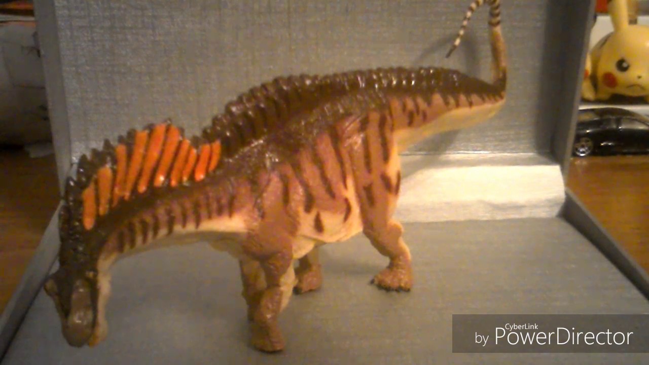 Dinosaur toy review Amargasaurus - YouTube
