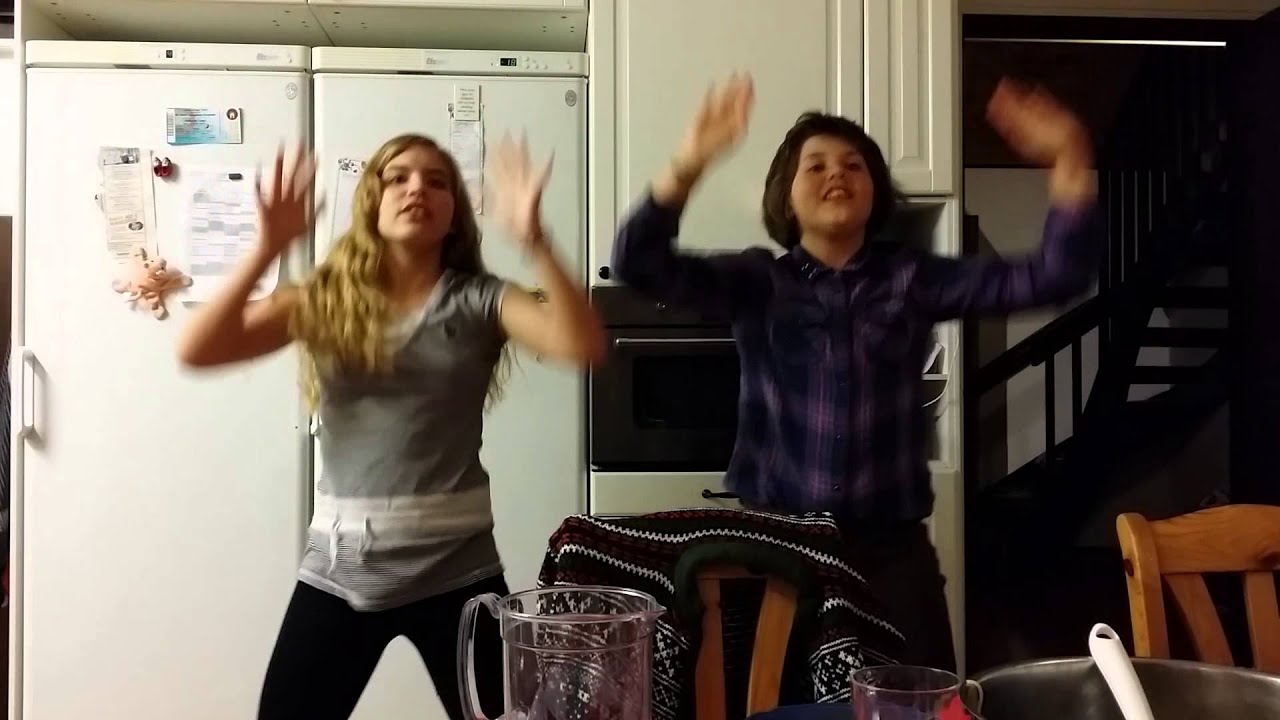 Mr.Toot in the kitchen - YouTube