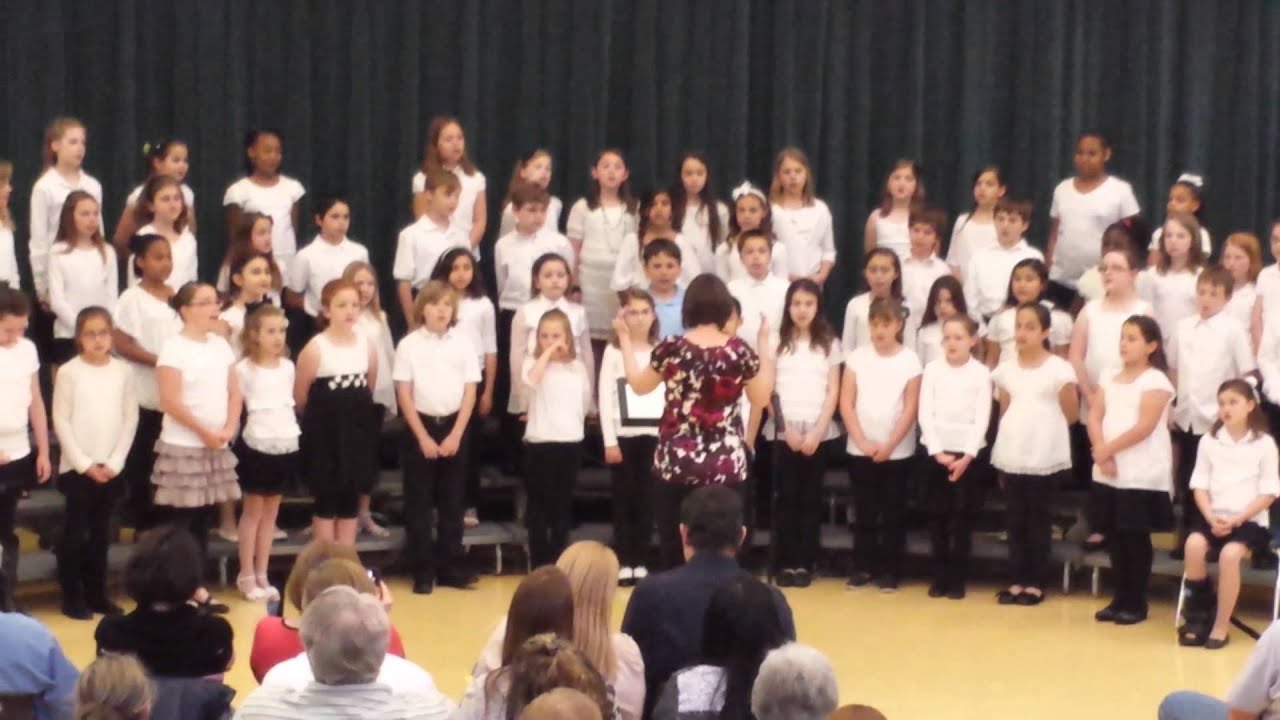 Hailey Ceconi and Avery Rowe choir concert - YouTube