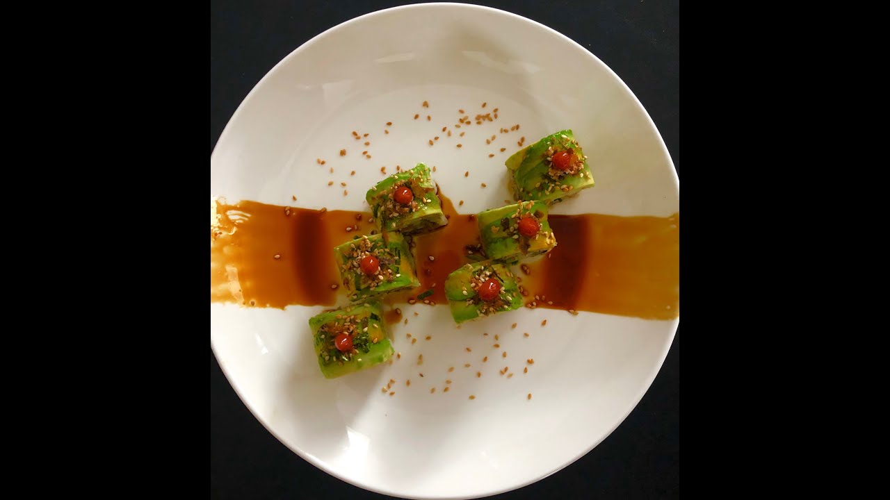 How to make tasty spicy dancing dragon roll - YouTube