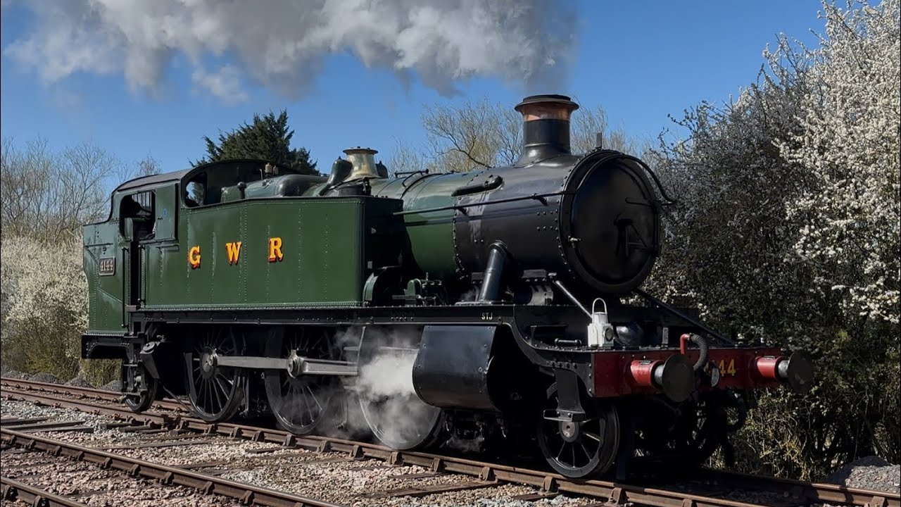4144 GWR Large prairie tank locomotives on the nene valley railway ...
