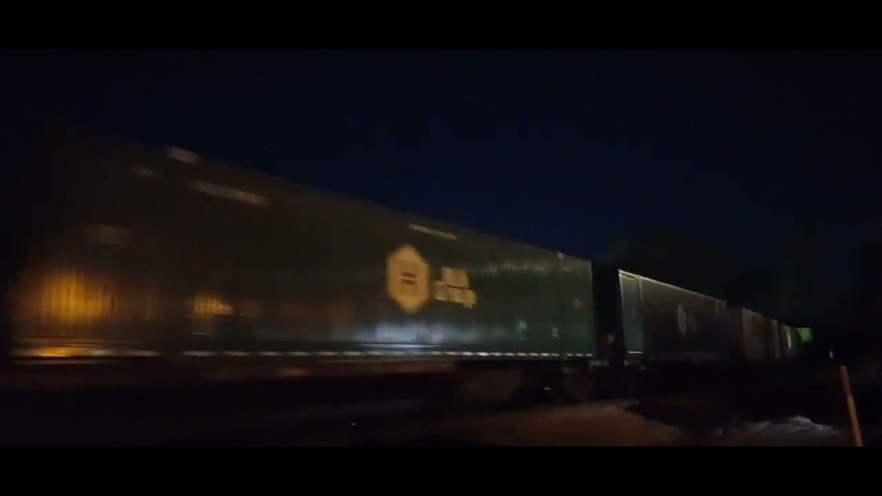 NS 287 with NS 1012 SD70ACE and NS 8001 ES44AC - YouTube