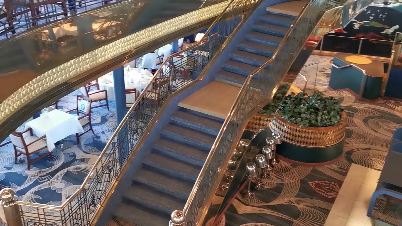 Aurora restaurant Fred Olsen Borealis - YouTube