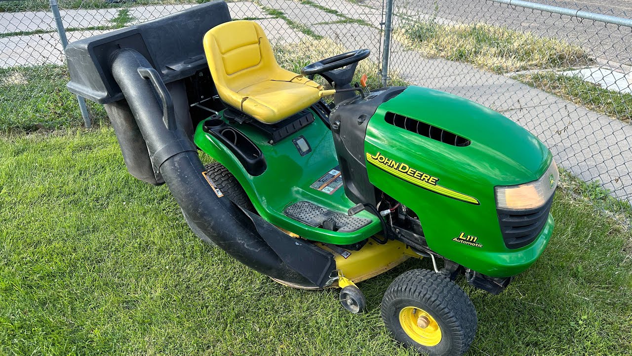 L111 John Deere restoration replaced the engine and made it look like ...