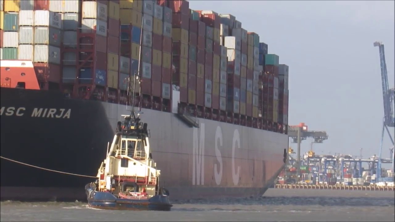 MSC Mirja starboard swing for Felixstowe Berth 9 4th january 2017 - YouTube