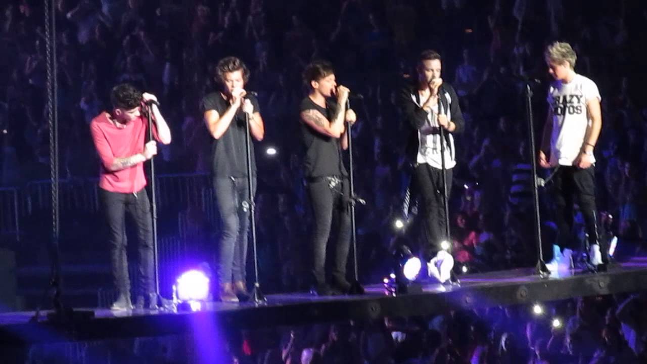 One Direction TMH Tour Atlanta 6-21-2013 "Moments" - YouTube