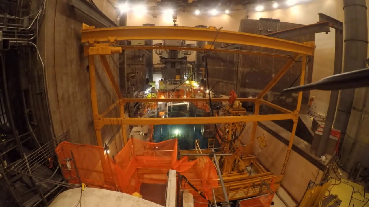 Putting the Reactor Head Back On - YouTube