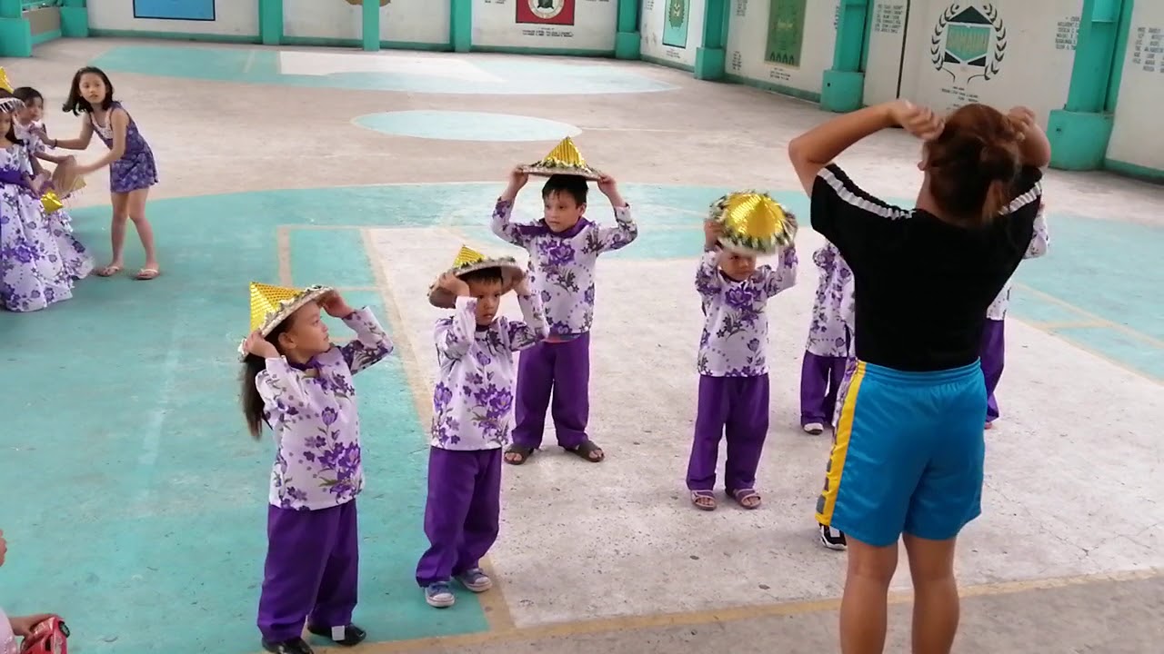 Salakot folk dance - YouTube