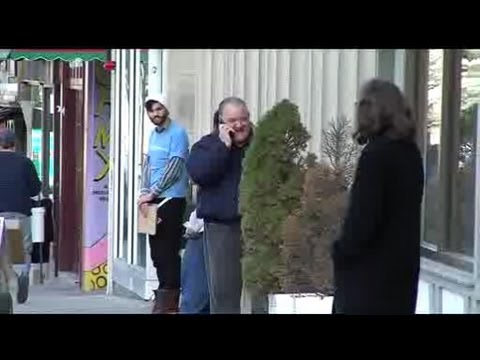 The text turns 20: First message sent on December 3, 1992 - YouTube