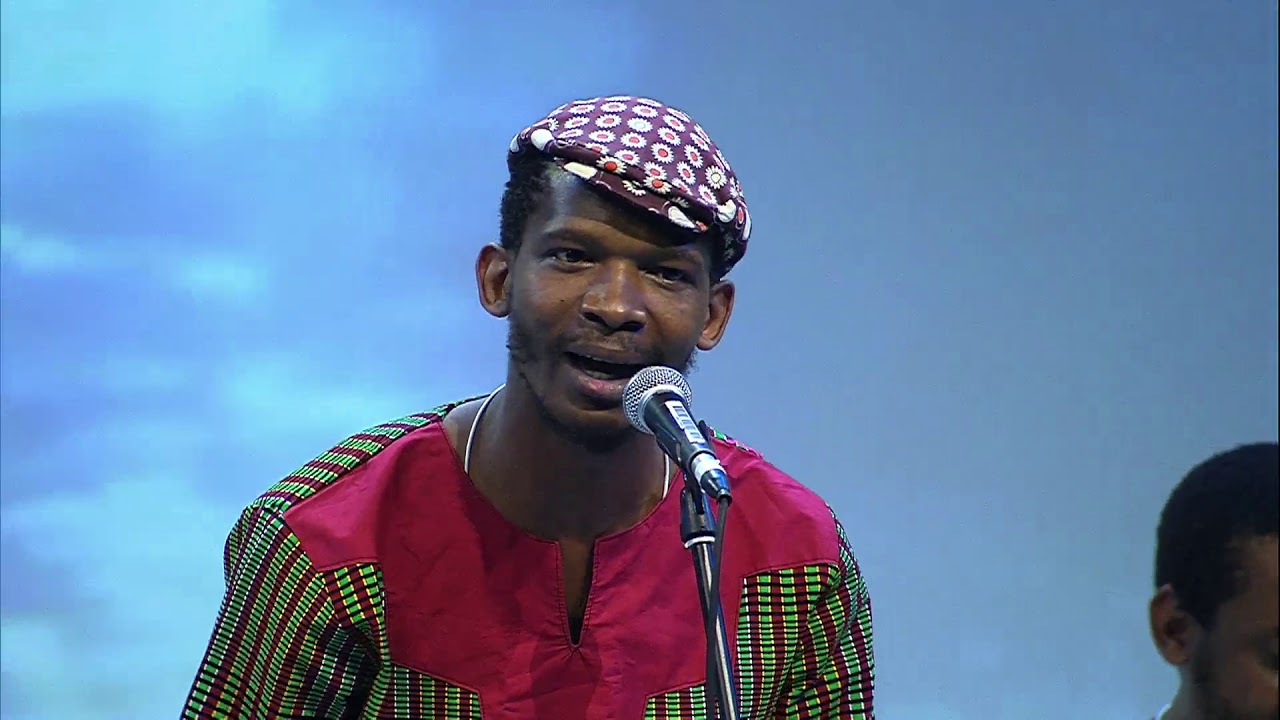 Mandla Mlangeni: Incredible Closing Performance - YouTube