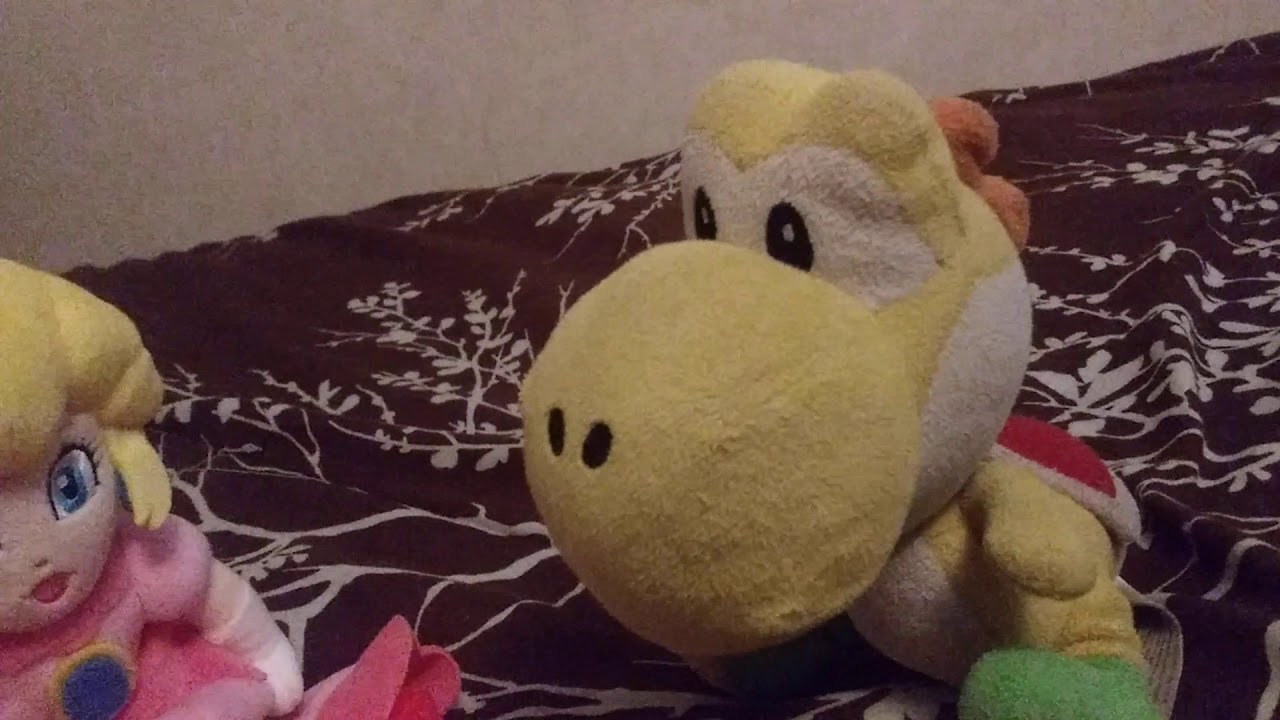 Mario plush: the annoying toad - YouTube