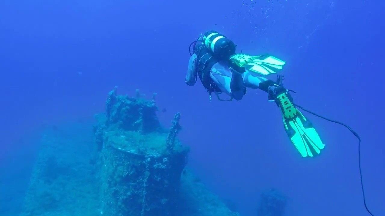 Scuba Dive at Busselton Jetty and HMAS Swan 2017 - YouTube