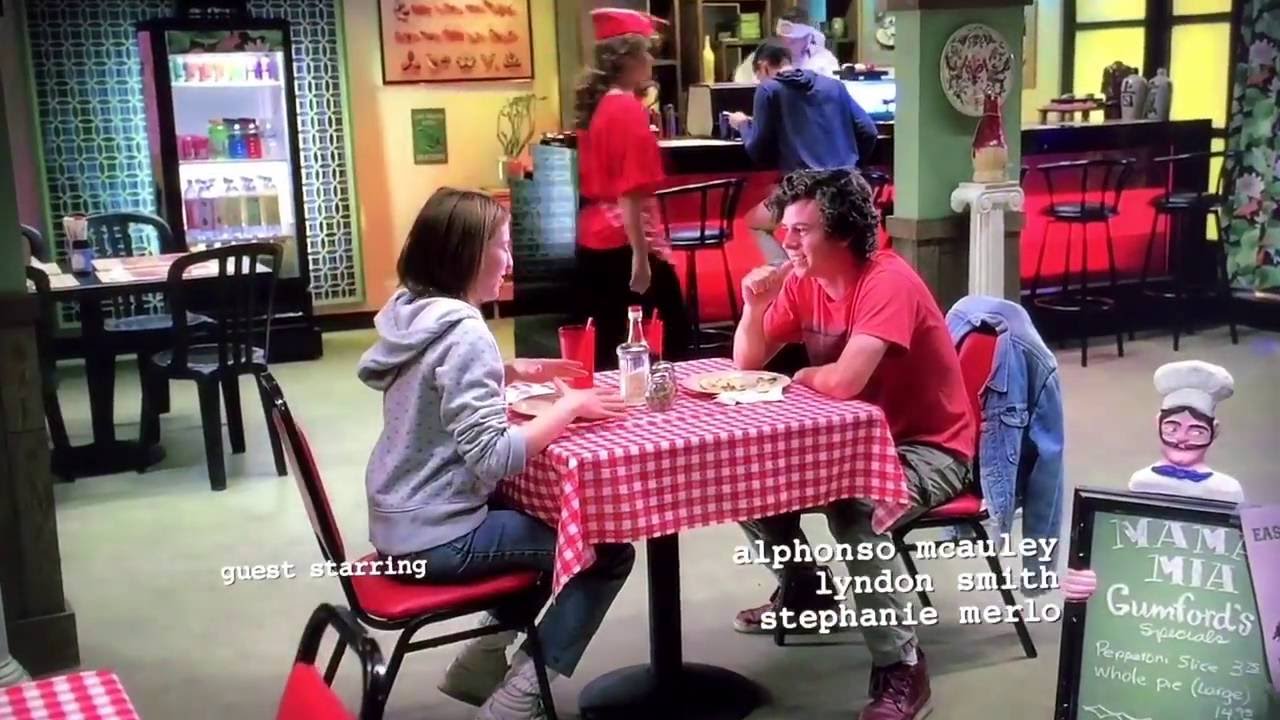 Axl Heck Moments Part 197 - The Middle - YouTube