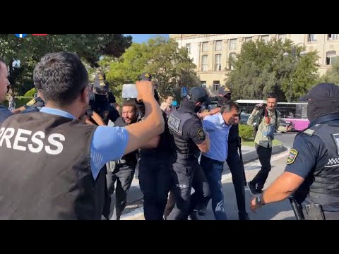 TƏCİLİ: Mitinq meydanında nələr baş verir? Kütləvi həbslər başladı- CANLI