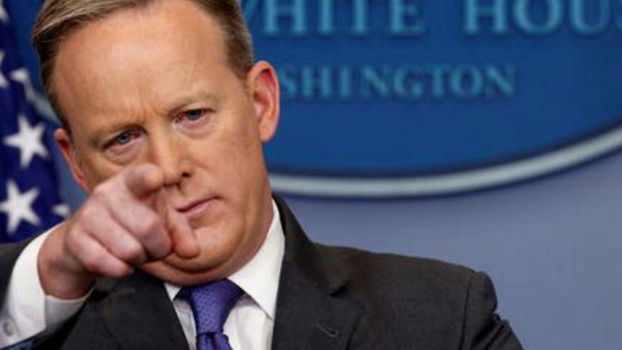 sean spicer reports to pentagon for navy reserve duty - YouTube