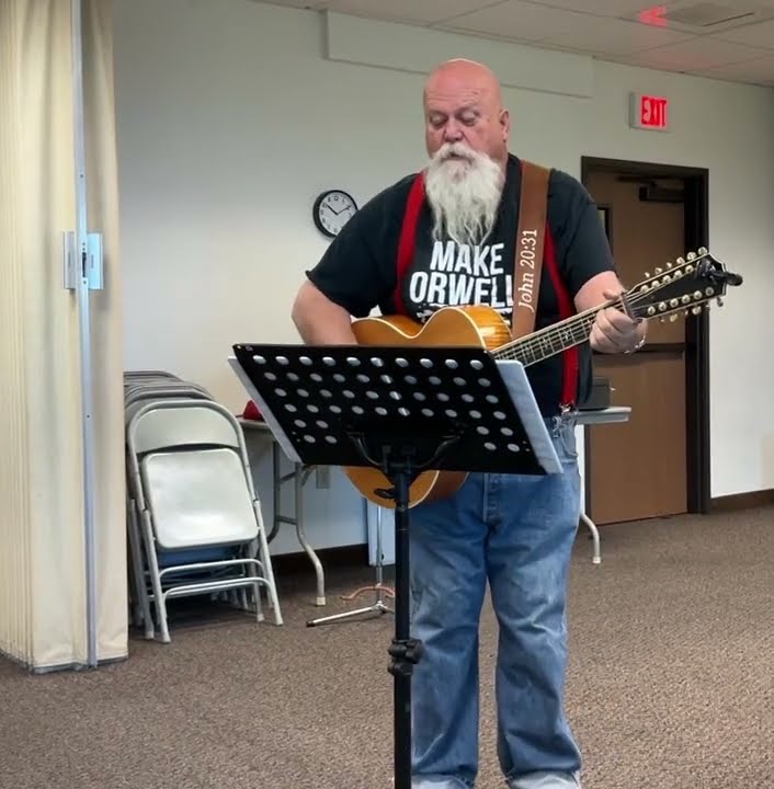 Jamaican Christmas Carol with Dirk Hartman - YouTube