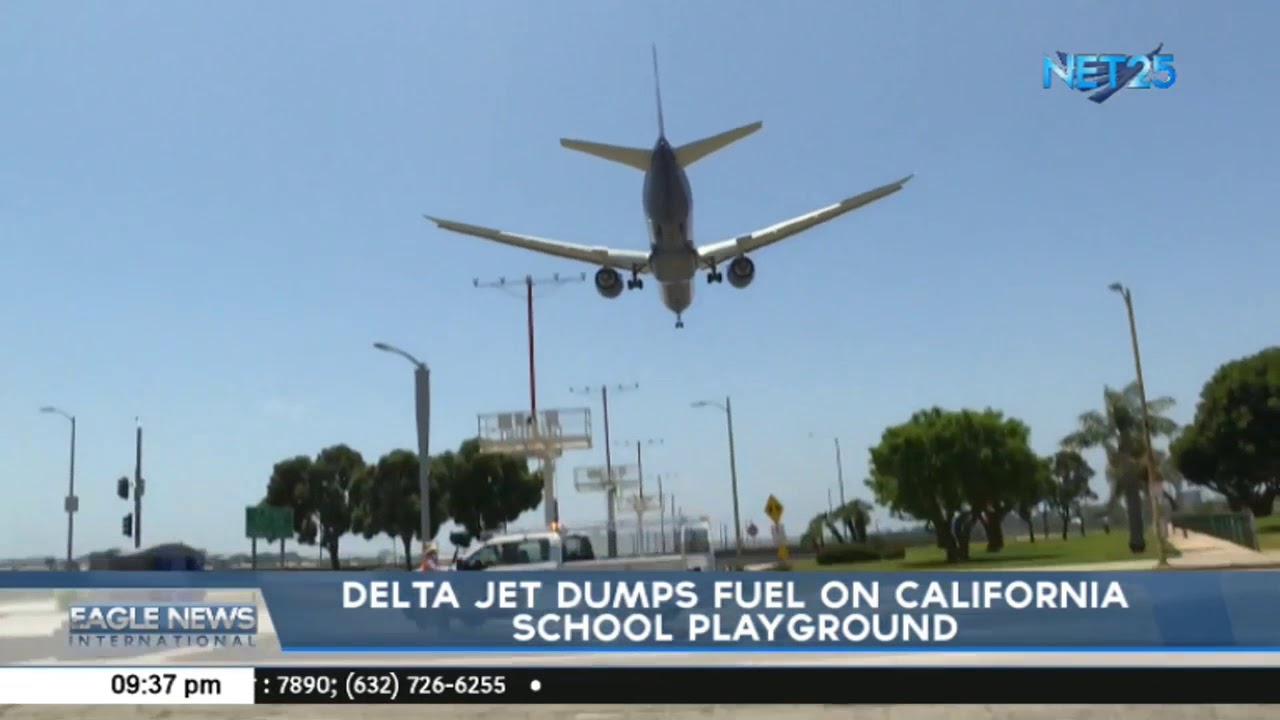 Delta jet dumps fuel on california school playground - YouTube
