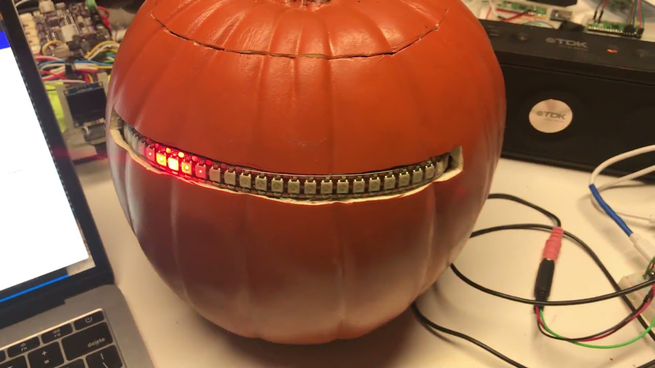 Cylon Pumpkin Eye Scanner Sounds - YouTube
