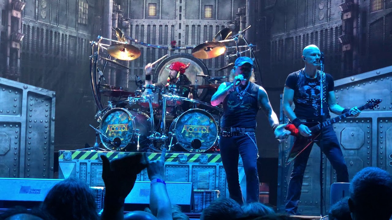 Accept - Live in Vienna 2018 - I'm A Rebel - YouTube