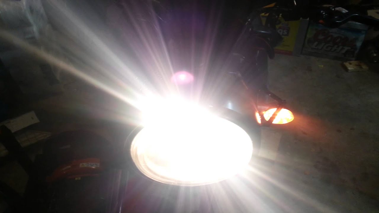 Chinese Led indicator light sample on buell blast - YouTube